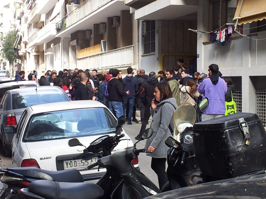 Μεγάλη νίκη! Απετράπη η έξωση πάμπτωχης και ανάπηρης γυναίκας από ...