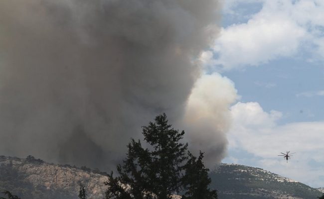 Φωτιά στην Πάρνηθα- Τι είναι το «φαινόμενο της καμινάδας» που ...