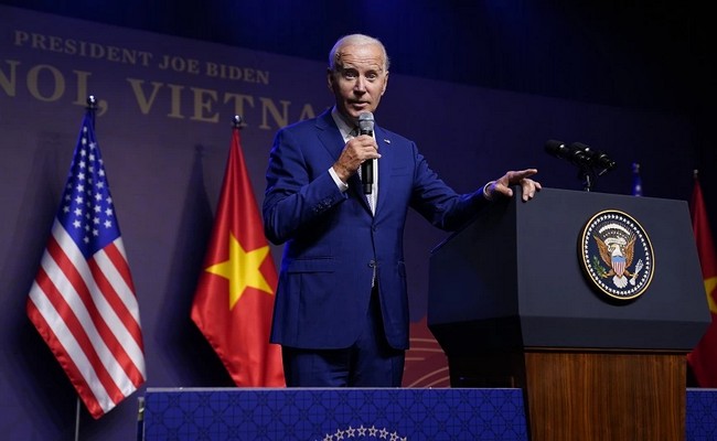 Αυτο – διασυρμός Μπάιντεν στο Βιετνάμ